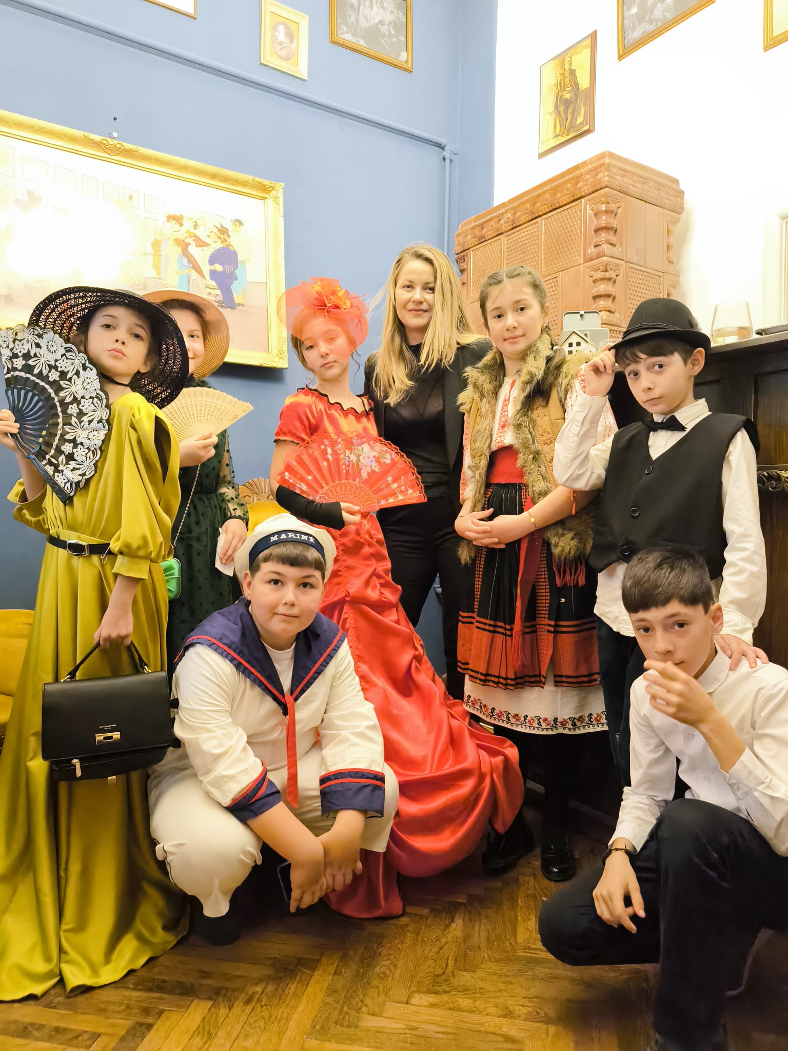 CULTURA LA BREBU - Ziua marelui Caragiale omagiat de elevii brebeni